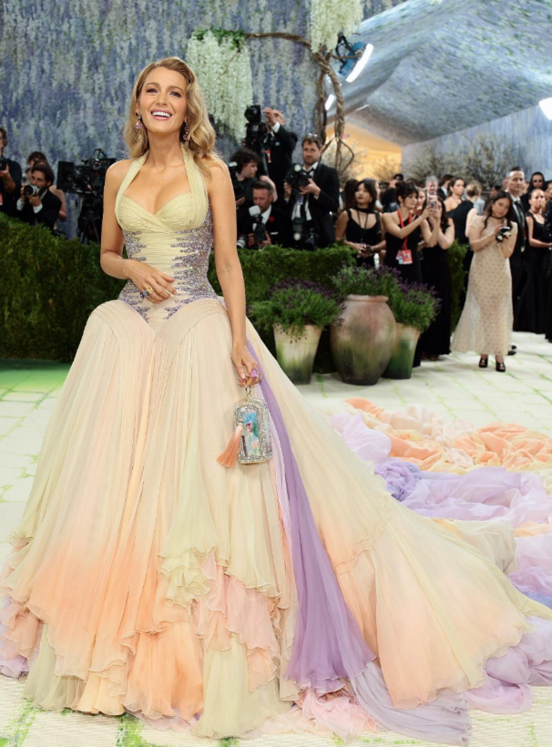 Blake Lively returns to Met Gala amid legal settlement with Justin Baldoni